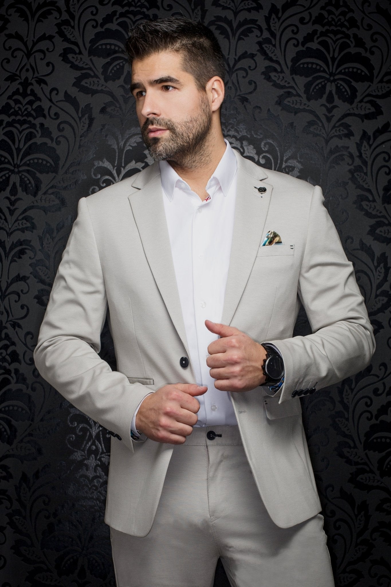 RYAN, Stone - AU NOIR – Boutique Option